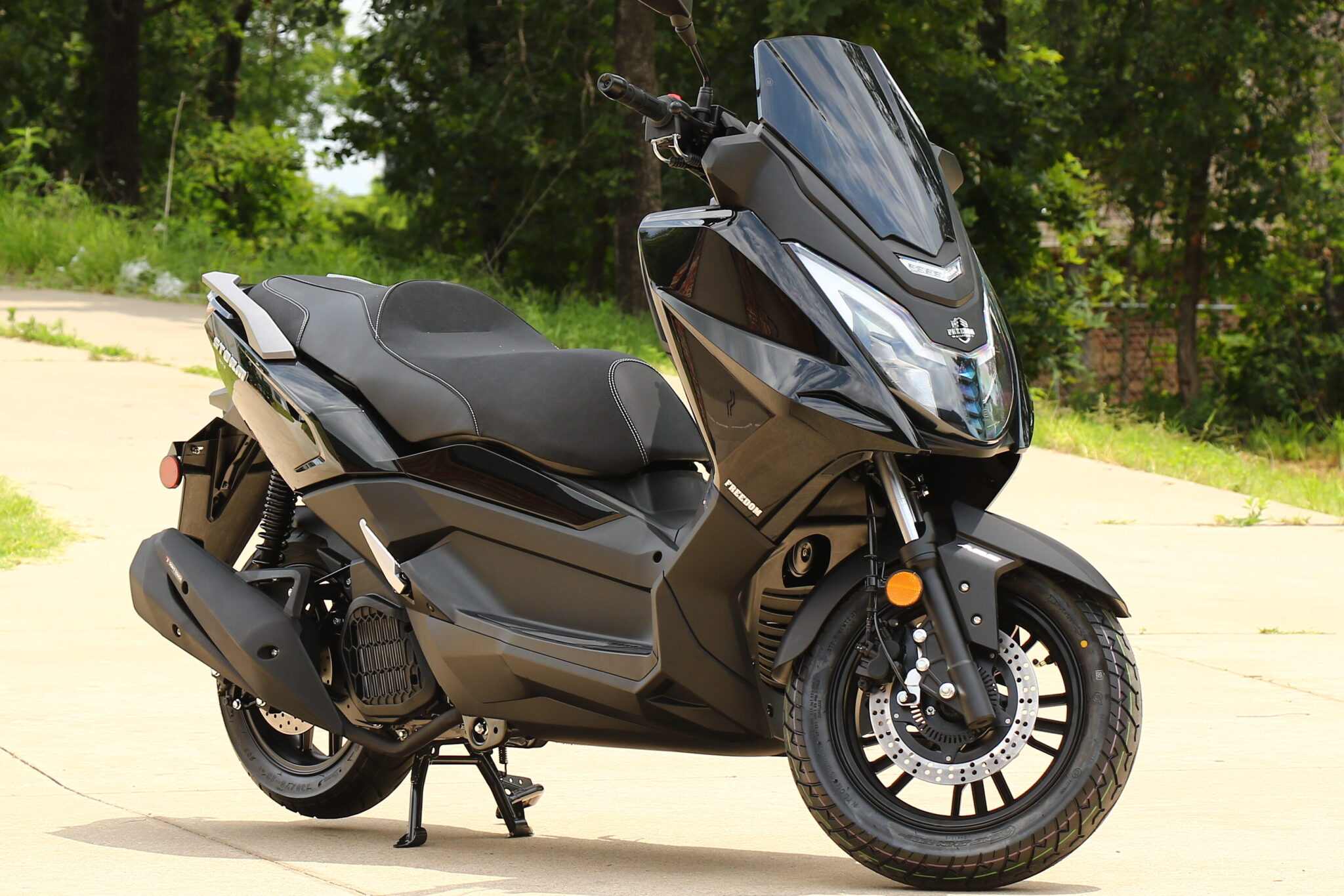 2024 150cc Scooter Review: Freedom Storm 150XH - Got Scooter